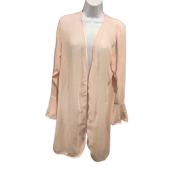 Intimates & Sleepwear | Light Pink Robe With Bell Sleeve Medium Clgr8 ...